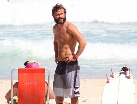 Fotos: Confira fotos da trajetória do ator Claudio Heinrich - 19/11/2013 - BOL BOL