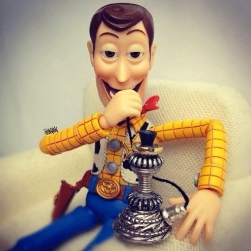 Toy Story woody fumando - Imagui